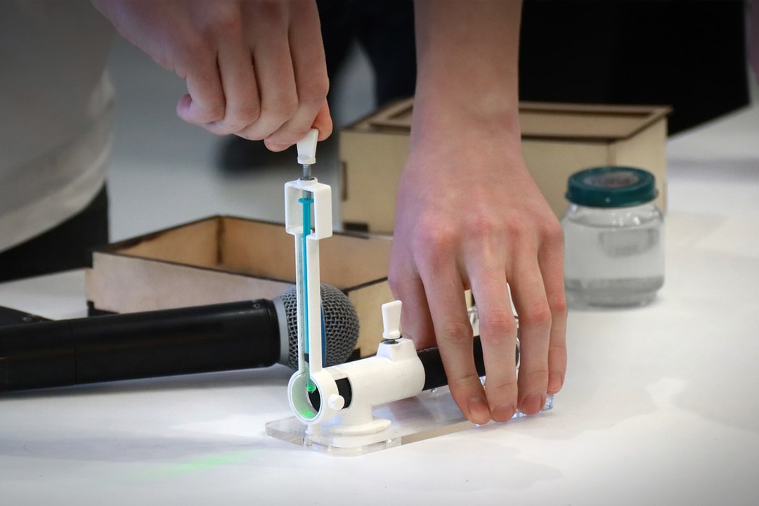 Kalashnikov Academy Trainees Present Unique Microscope