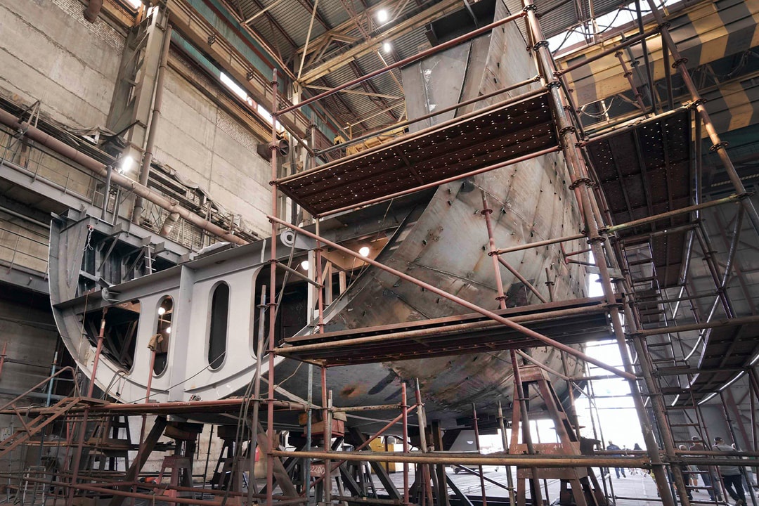 Nobel Brothers Shipyard Completes First Hull Block of Icebreaking ...