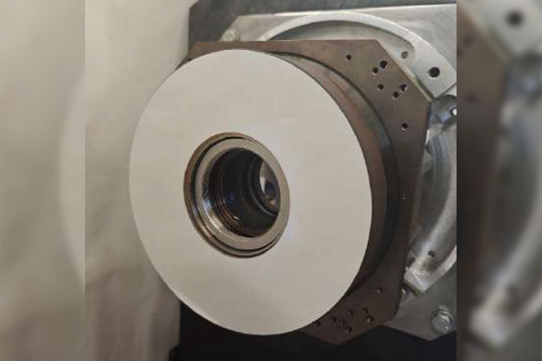 LOMO Completes Assembly of Telescope Lens for CubeSat16 Spacecraft