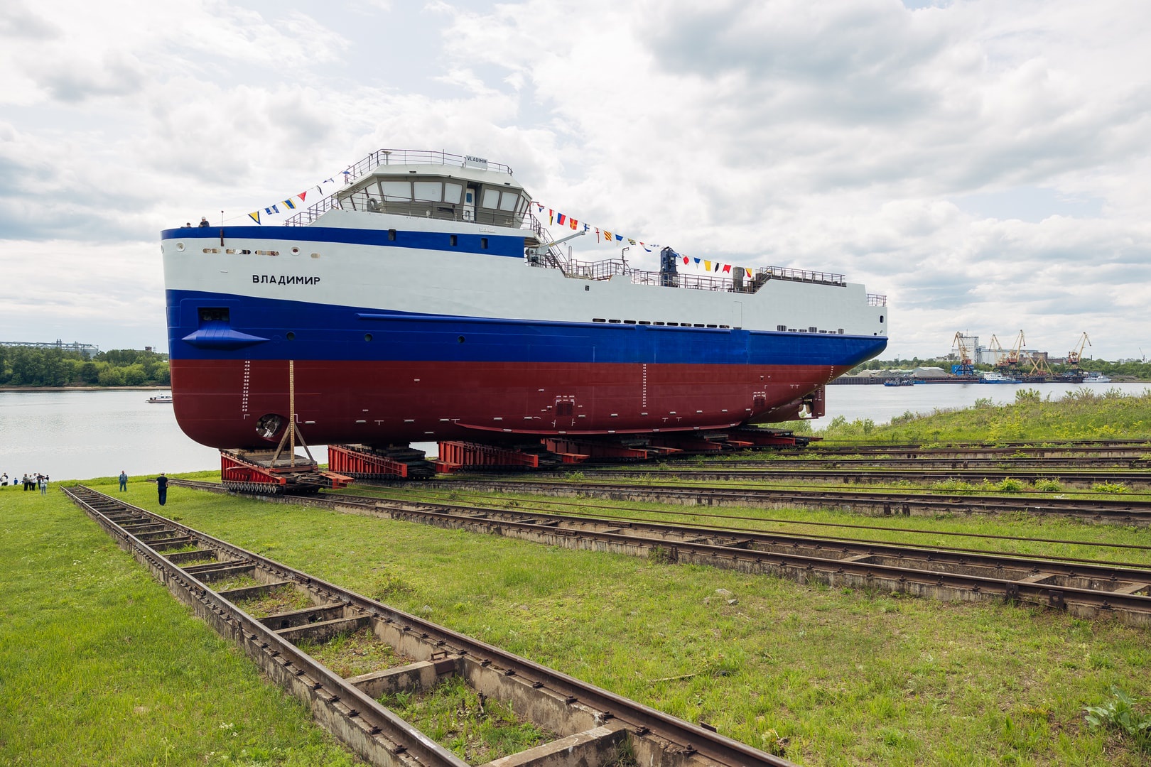 Nobel Brothers Shipyard Launches Vladimir Crabber Boat